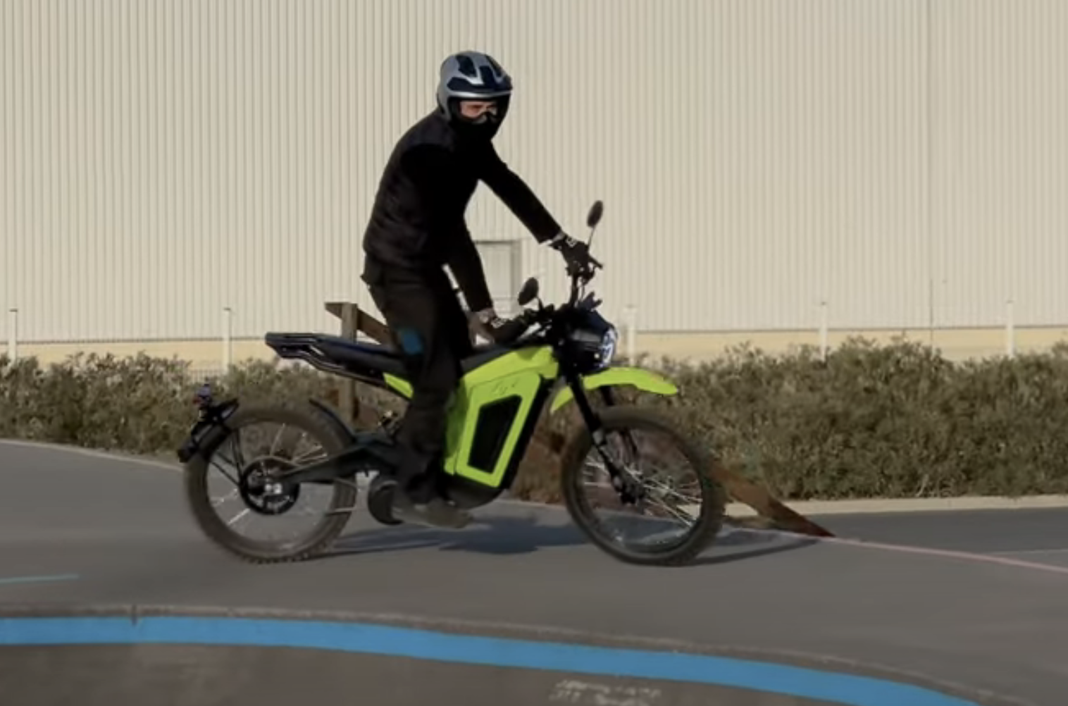 Scooter électrique adulte 50cc | Lycke | Mobilité urbaine